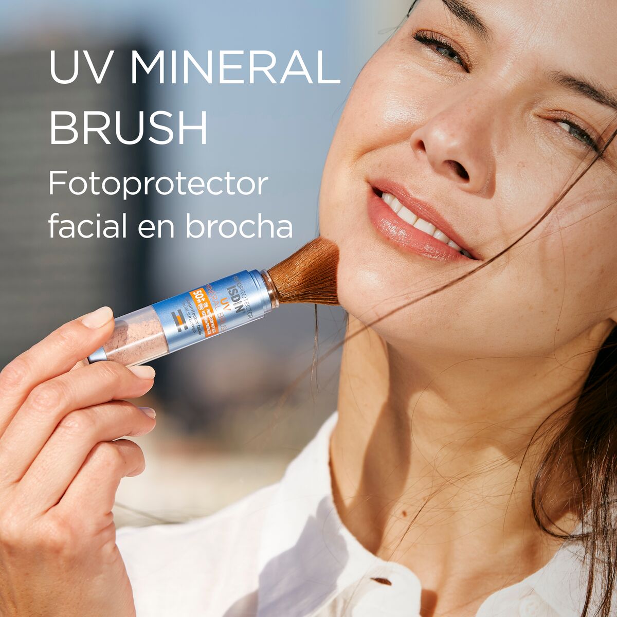 ISDIN FOTOPROTECTOR SUN BRUSH MINERAL 50+ BROCHA 2 GR - Farmalife
